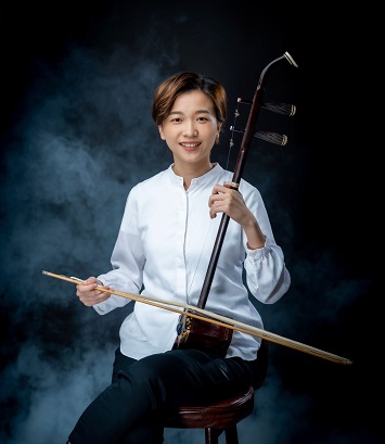 關於 – Tung Tsz Ching